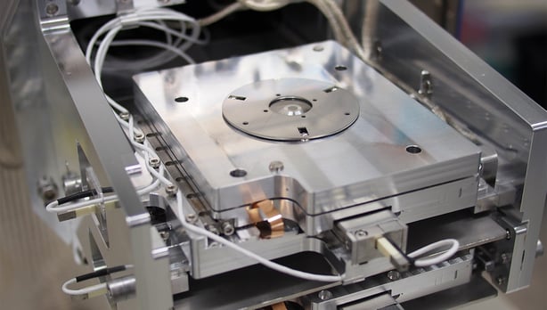 SECOM | Ultrastructure and fluorescence imaging in one CLEM system